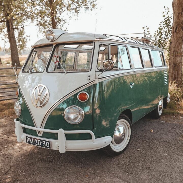 We Love Oldtimers - Huur een oldtimer | Bijzonder Plekje