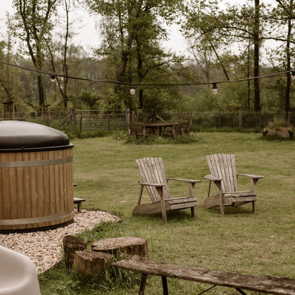 Tiny hotel The Farm - cabins in Brabant | Bijzonder Plekje